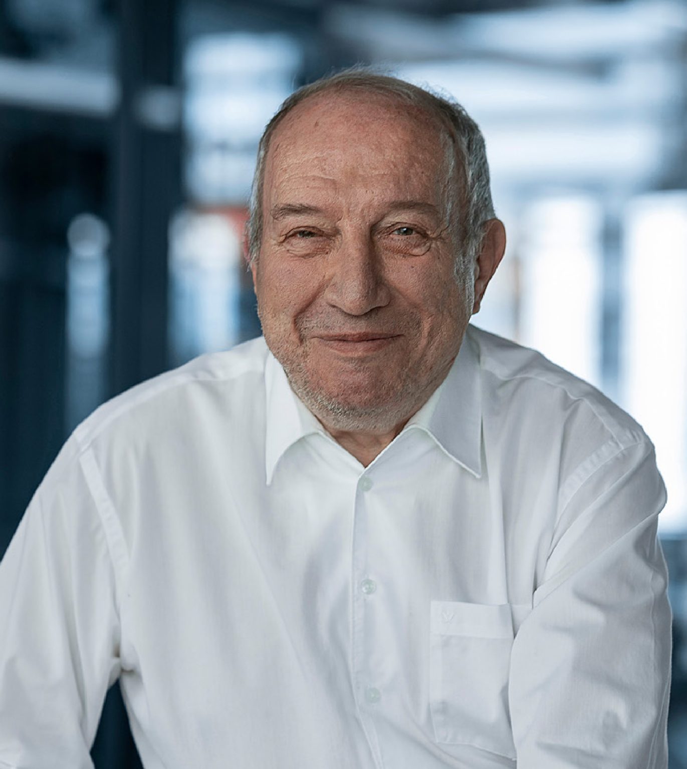 Contacts and billing data | Lanik