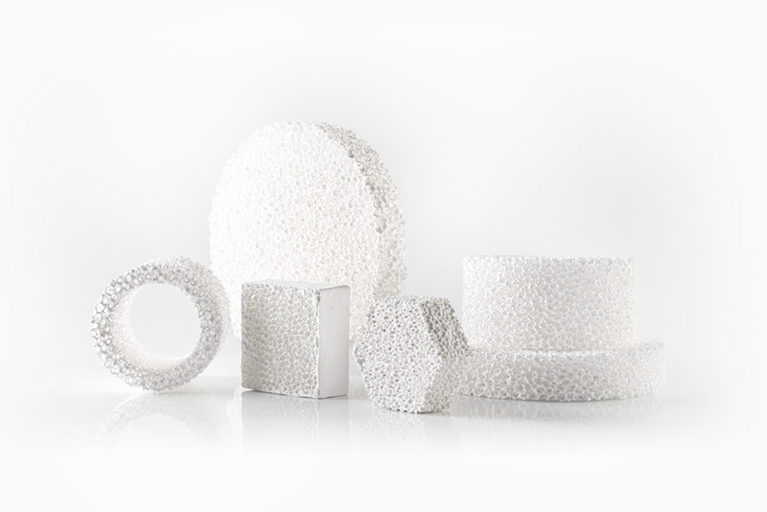 Ceramic filter VUKOPOR® A for filtering aluminium alloys | Lanik